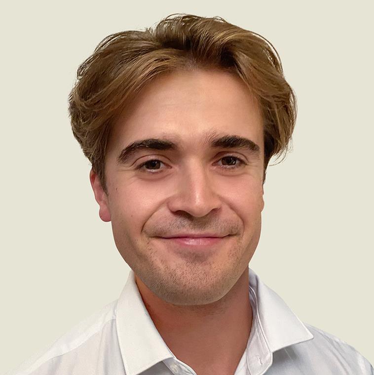 Oliver - Professional English and History Tutor - JTC Education